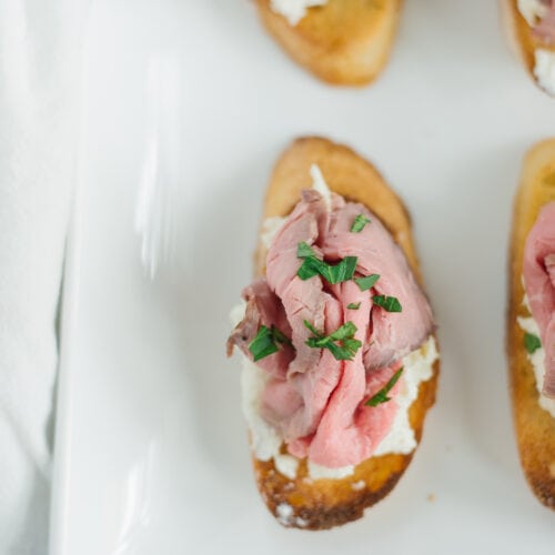 Roast Beef Crostini with Horseradish Cream - Pass The Butter